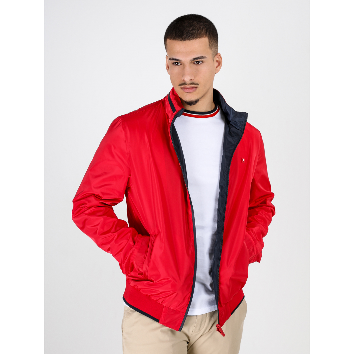 Lightweight technical jacket with contrasting lining - CAS0964VERMELHO ...