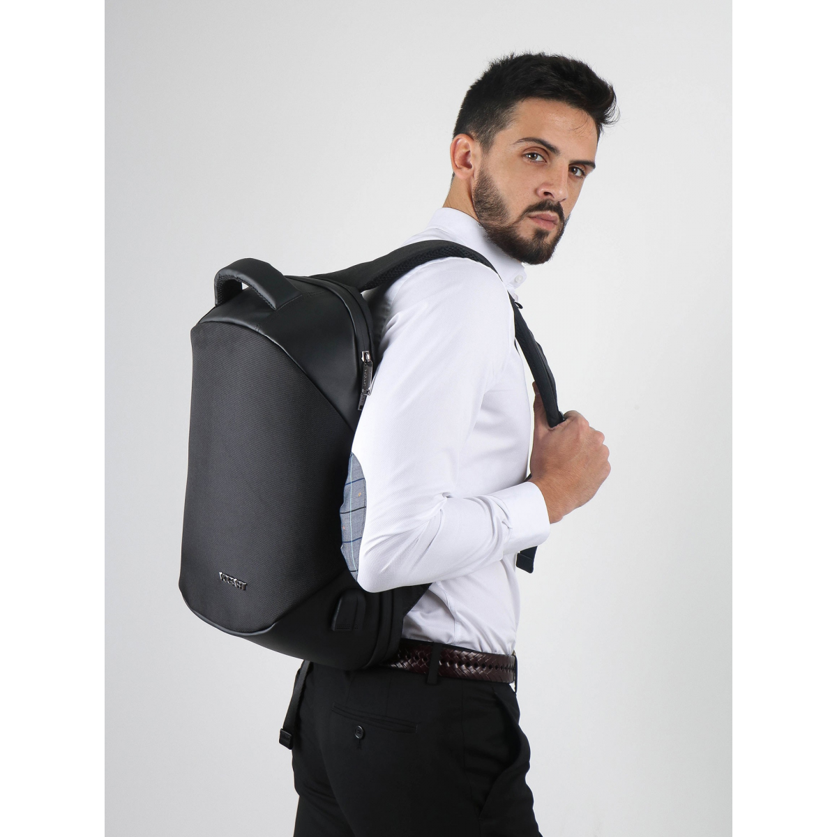 Black smart backpack - MAL069PRETO - Suits Inc