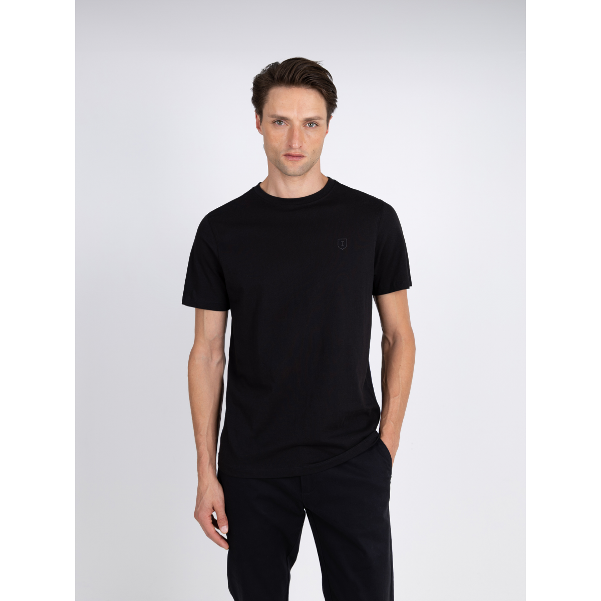 Plain T-shirt 100% cotton - POL0233PRETO - Suits Inc
